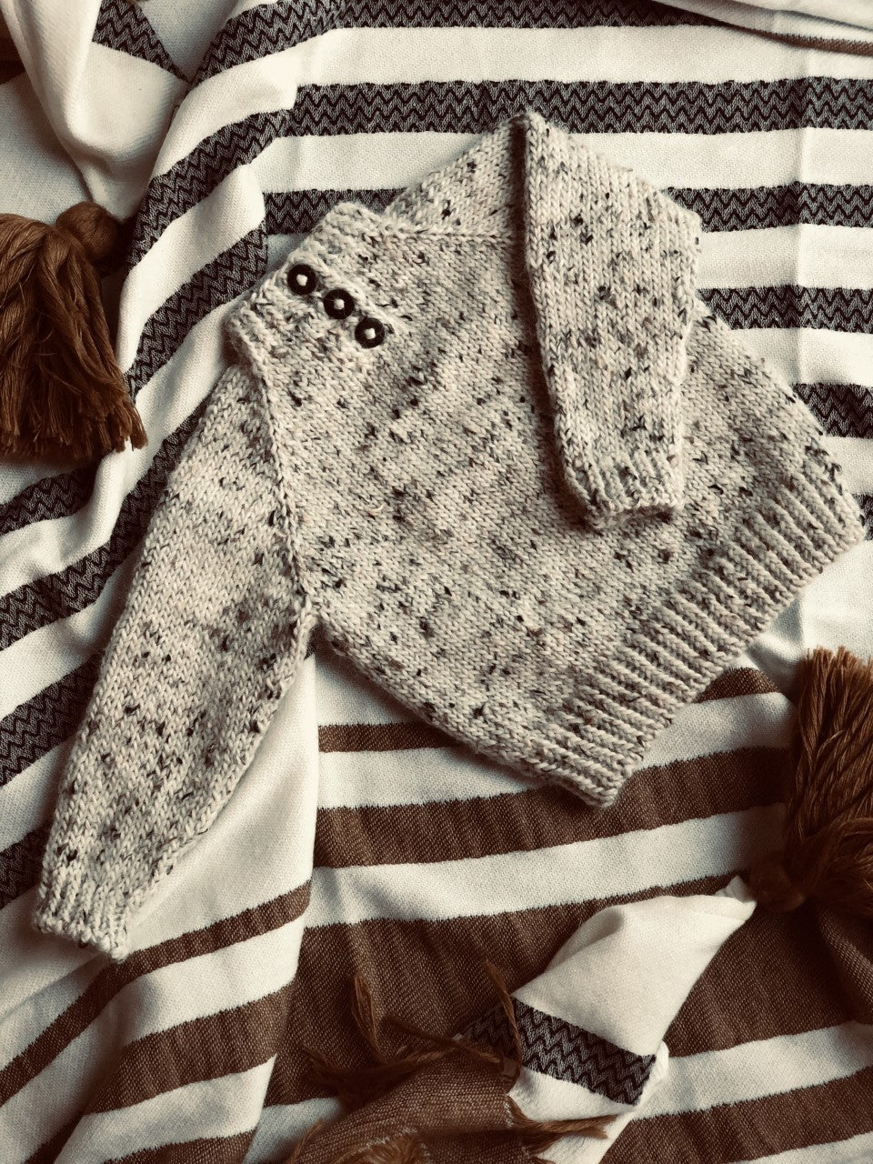 Granitt genser – Pearls and knits